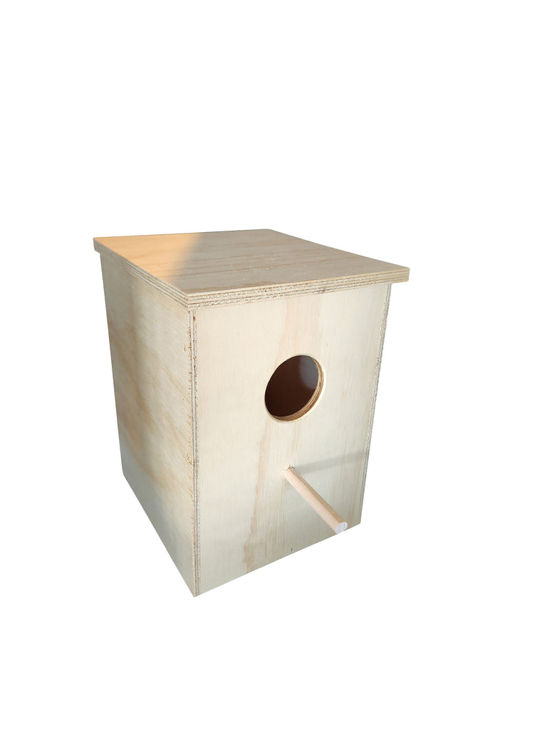 Cockatiel Nesting Box – Northwood Hideaways
